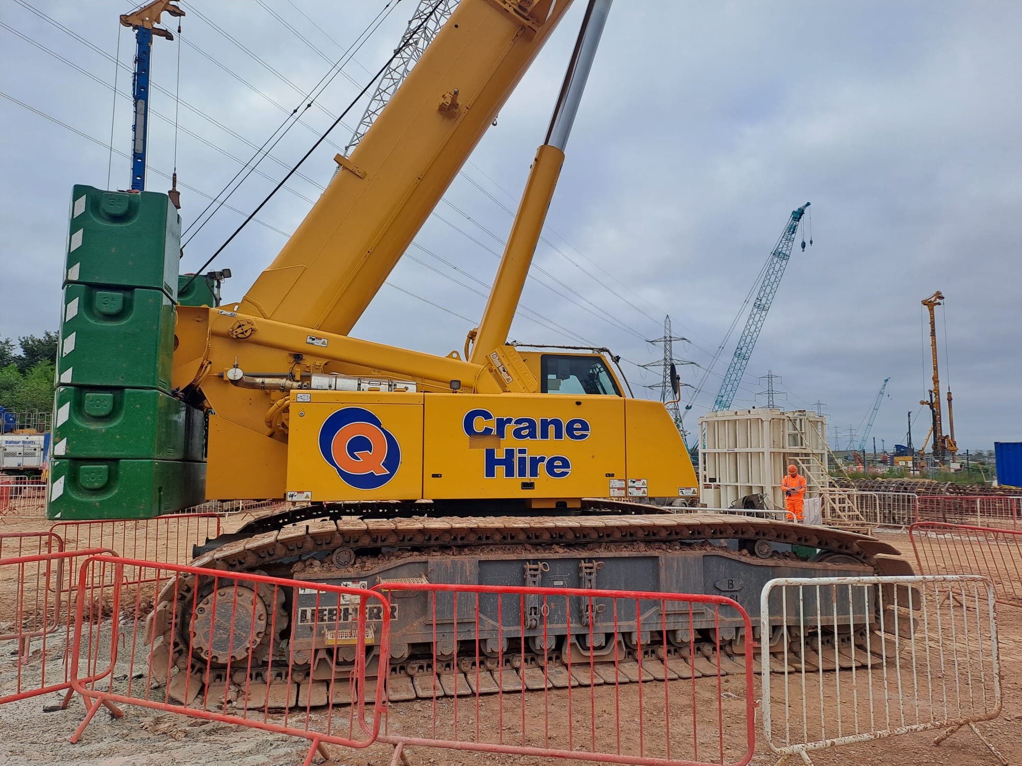 60T - 100T Telescopic Crawler Cranes Hire | Q Crane
